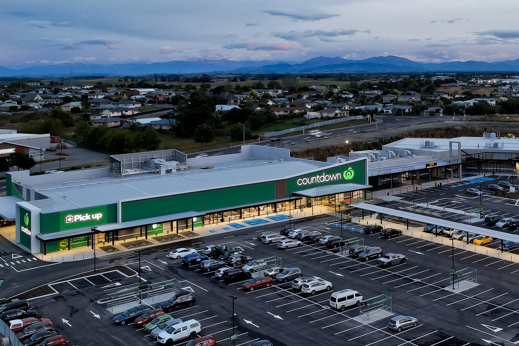 COUNTDOWN TIMARU - Hanham & Philp Contractors